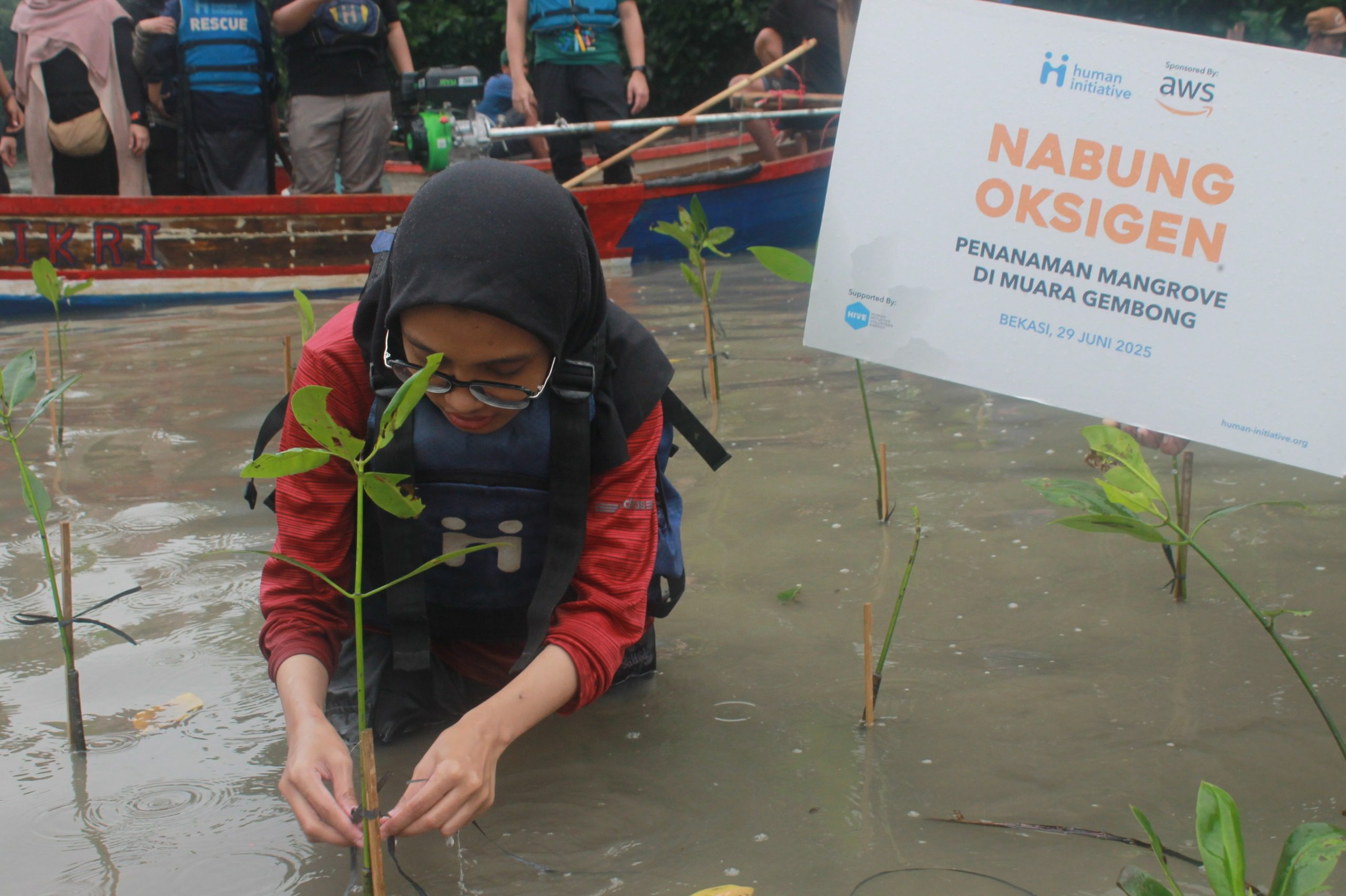Human Initiative and AWS Plant 450 Mangrove Seedlings in Muara Gembong ...